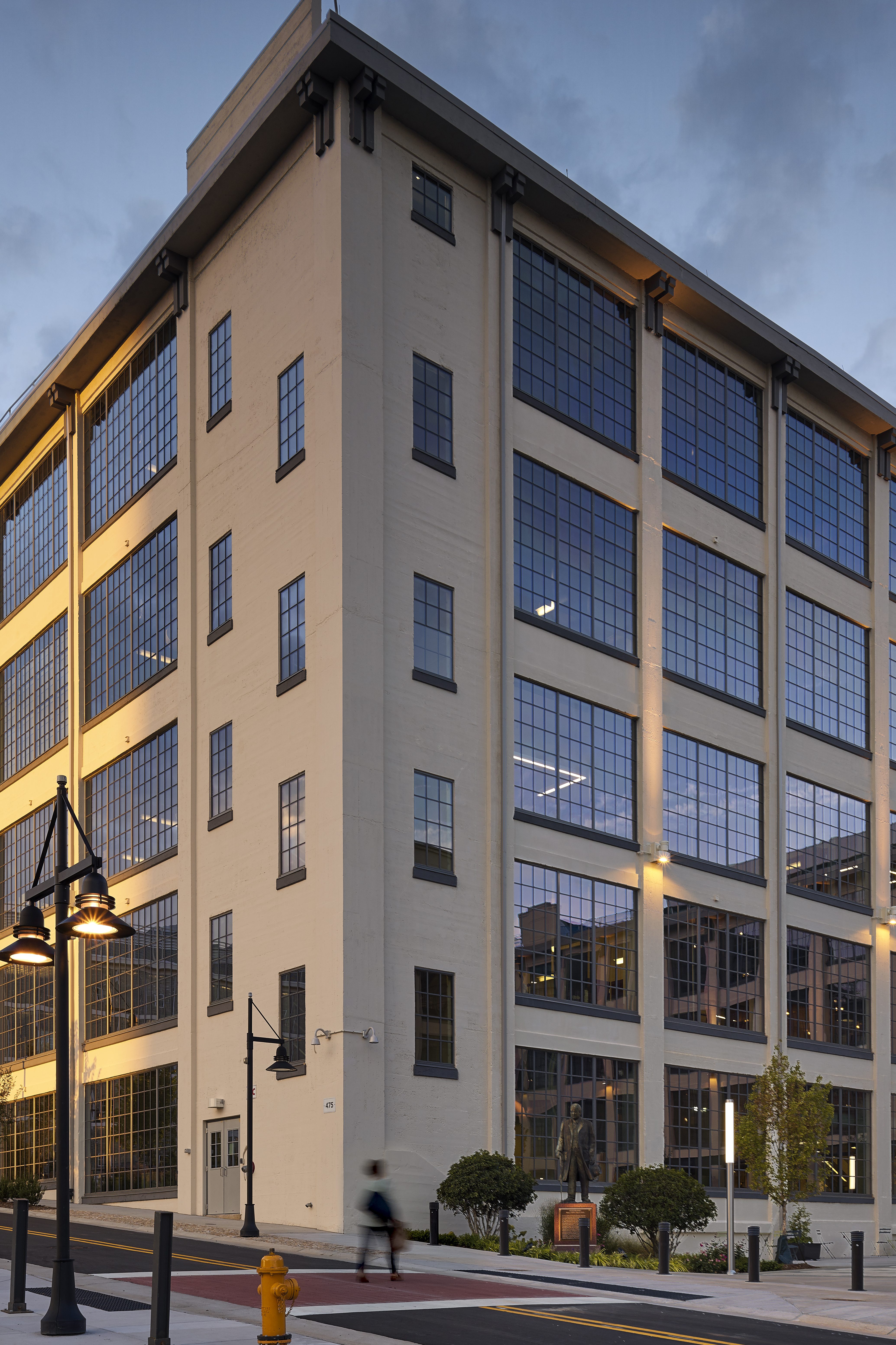 Science & Technology - EwingCole